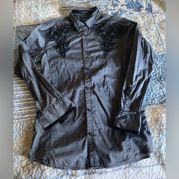 Roar | Shirts | Roar Signature Mens Shirt | Poshmark